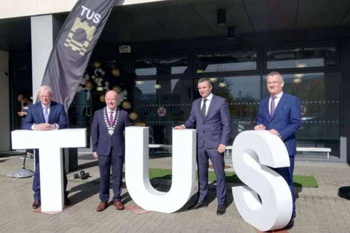 President’s International Scholarships at Technological University of ...